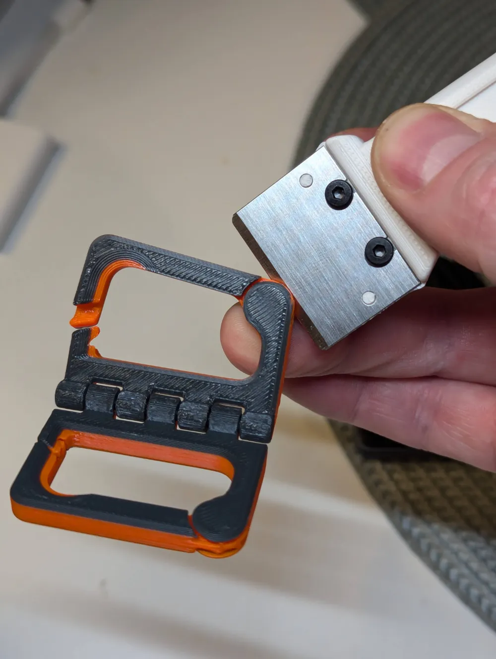 Pocket\Keychain\Fidget Phone Stand by Vasichkin - MakerWorld