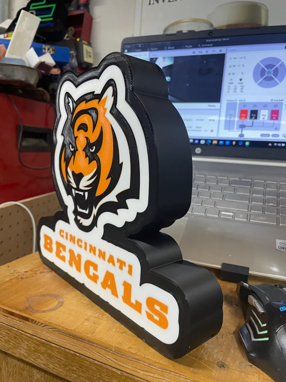 Cincinnati Bengals Light box by Websters Creations - MakerWorld