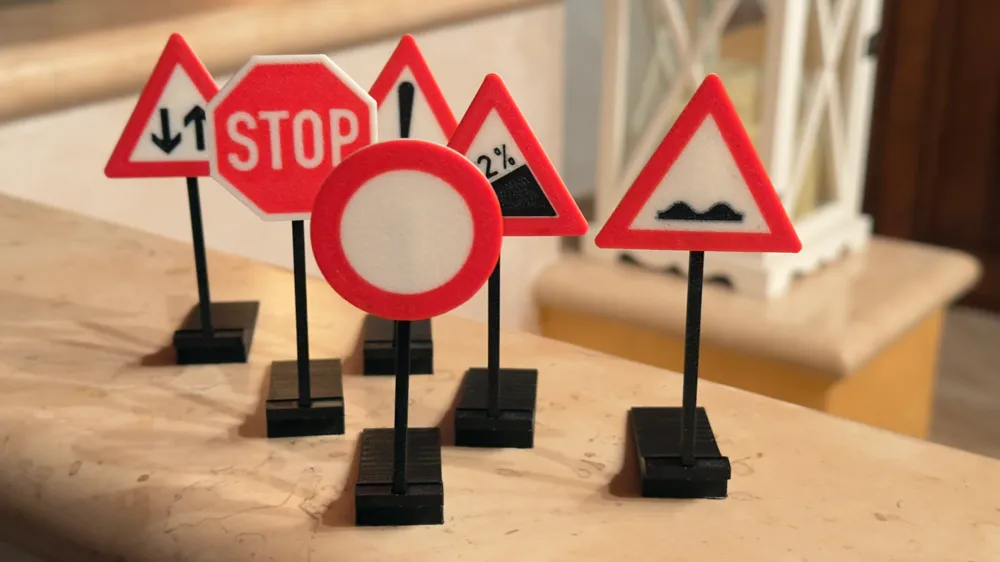 Door Stop - Stop Sign by Max - MakerWorld
