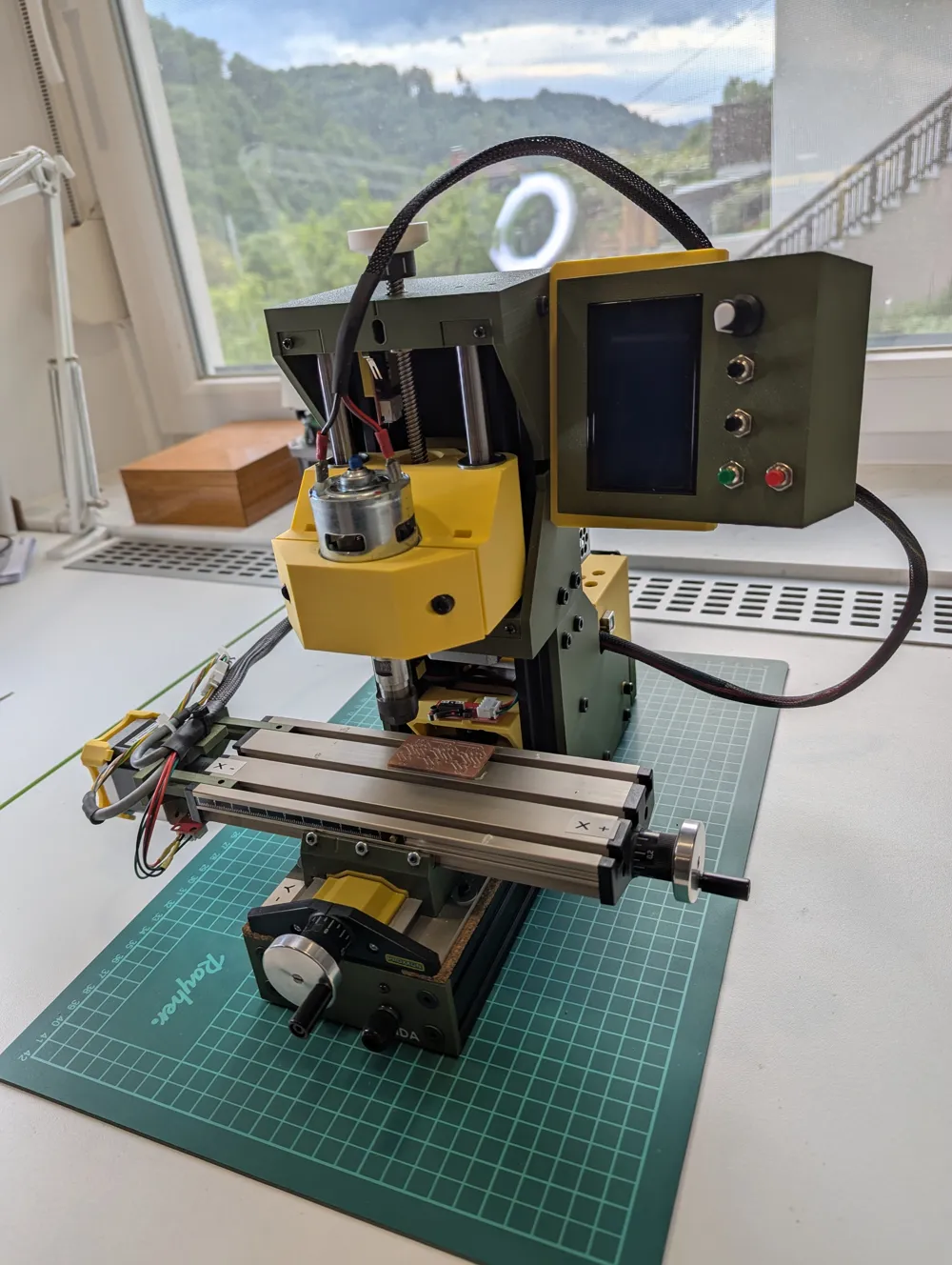 µMill – Manual Micro CNC Mill with Digital Readout - Free 3D Print ...