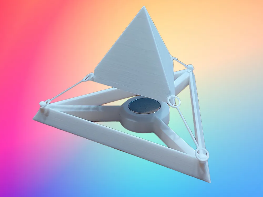 Floating Pyramid – Magnetic Levitation by Oli🇨🇭 MakerWorld: Download ...