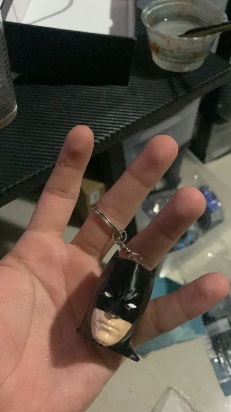 BATMAN HEAD KEYCHAIN by CREATIVE_DESINGS - MakerWorld