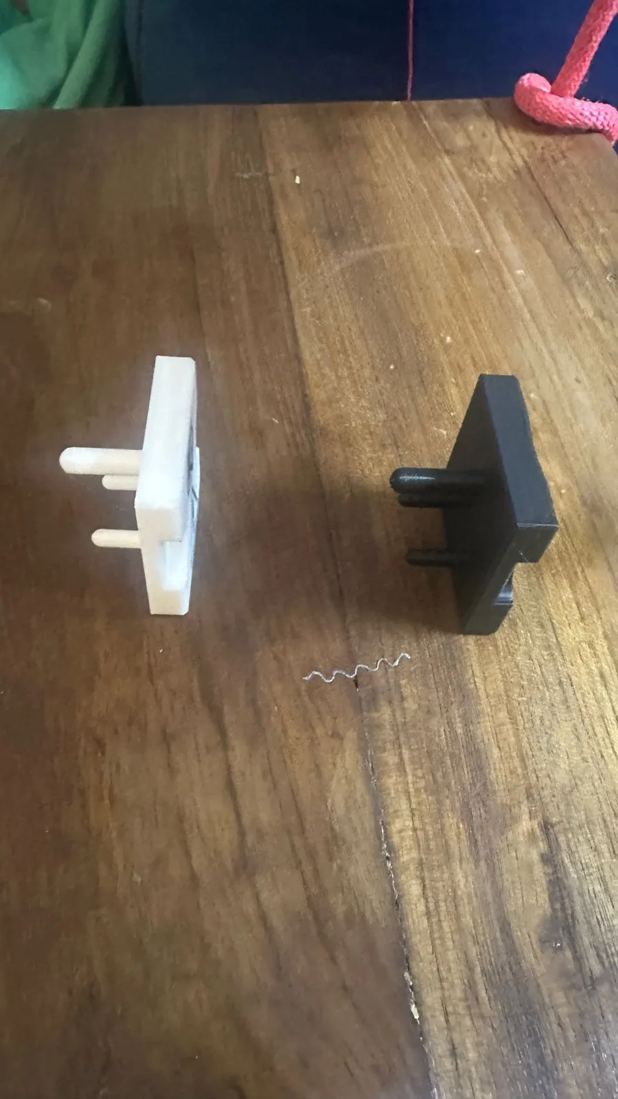 Cubierta de seguridad para enchufe tipo D - Modelo de impresión 3D ...