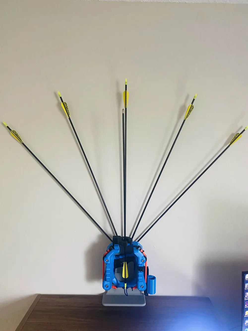Survival X-Bow Vertical Display Stand(w/ 5 Arrows) by Sam MakerWorld ...