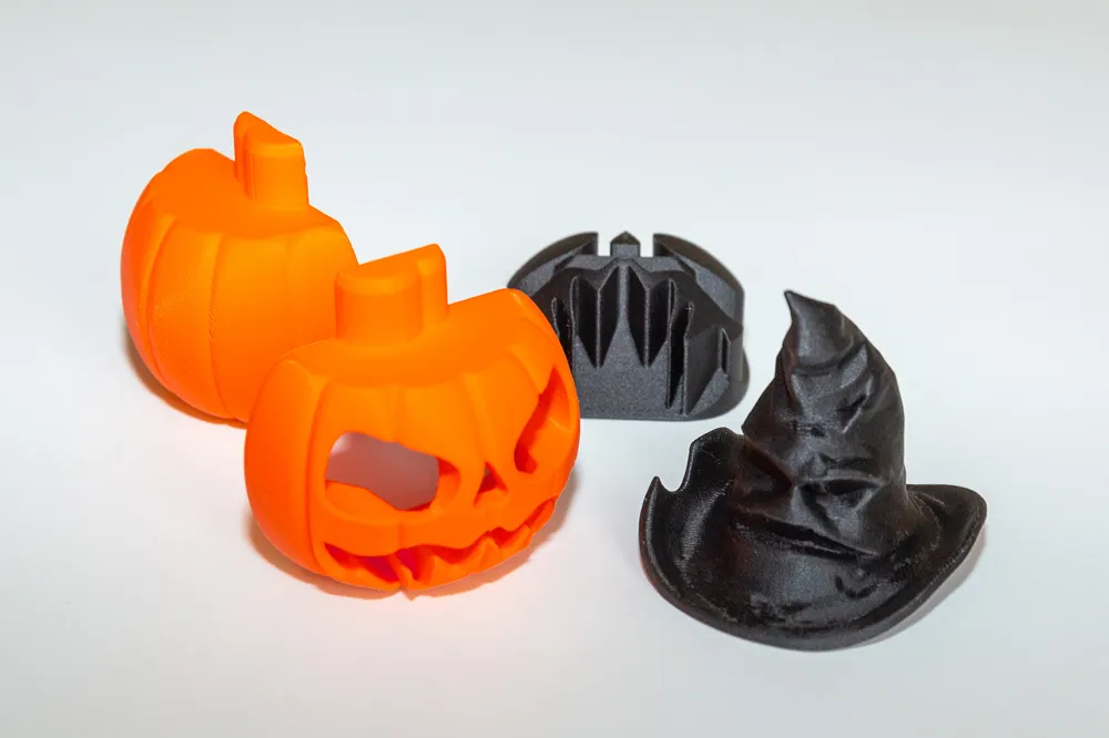 Scary Halloween pumpkin with Sorting Hat by Officina23 - MakerWorld