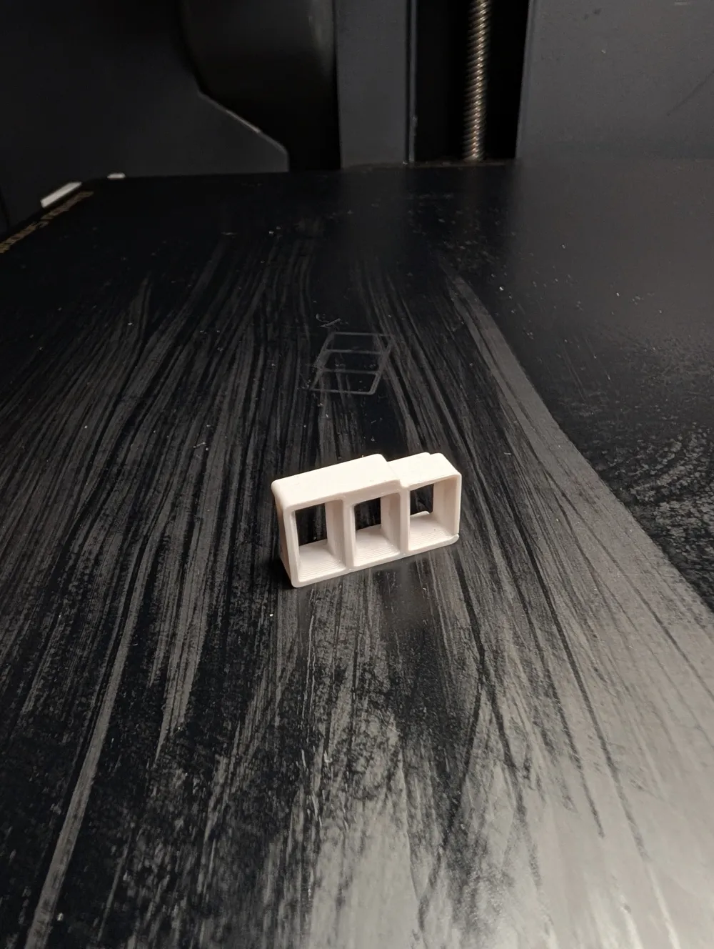 P1S Düsenwechsel Hotend Kabelhalter – Kostenloses 3D-Druckmodell – MakerWorld