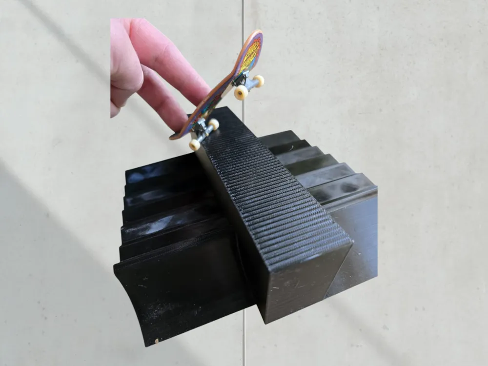 Fingerboard Skate Park 2 - Free 3D Print Model - MakerWorld