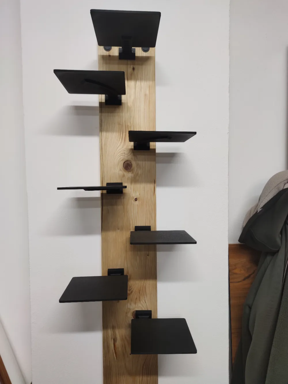 Mini Display Shelf by Dexter/James - MakerWorld