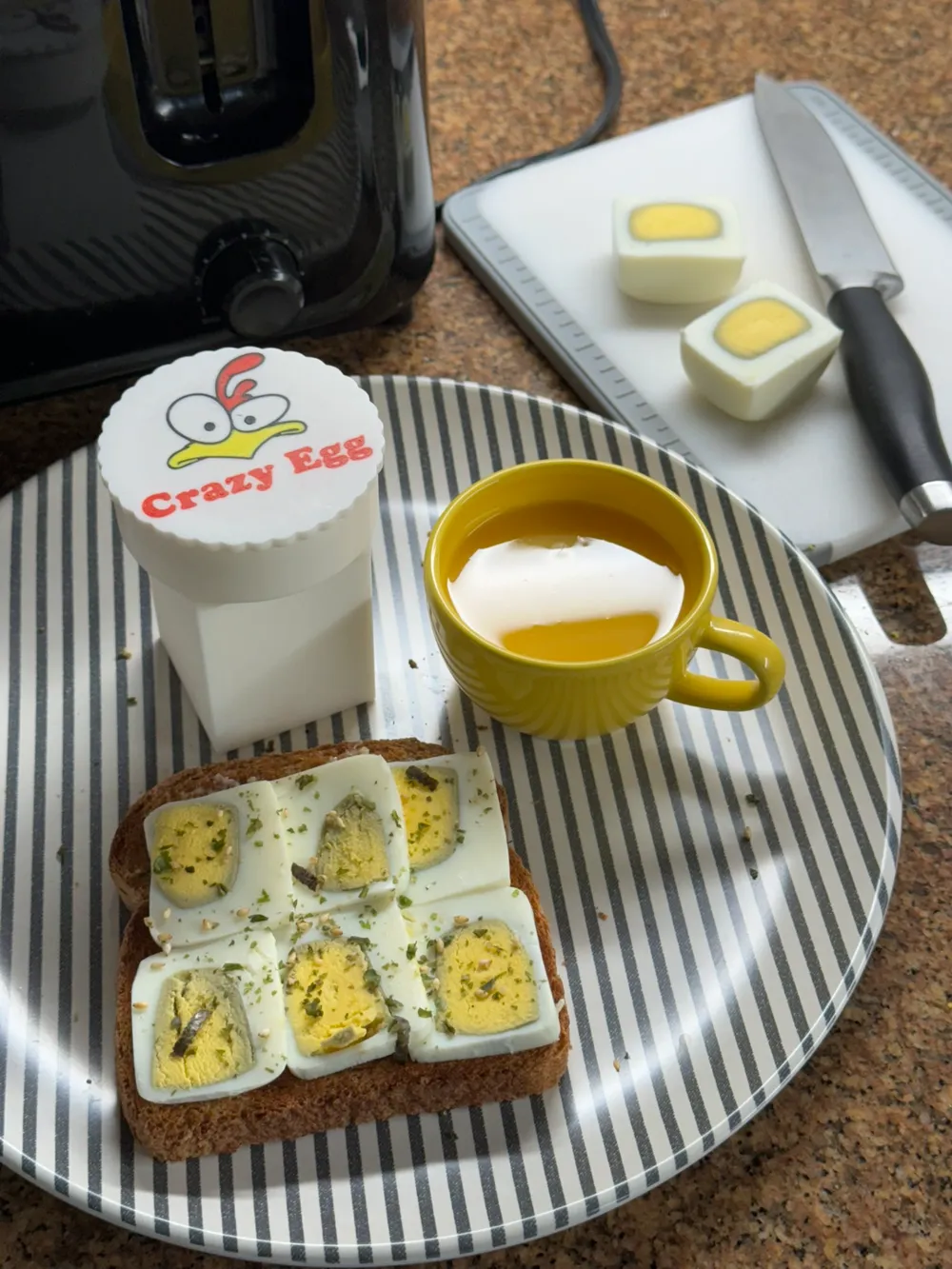 Crazy Egg! Square Egg Maker by Kelzan - MakerWorld