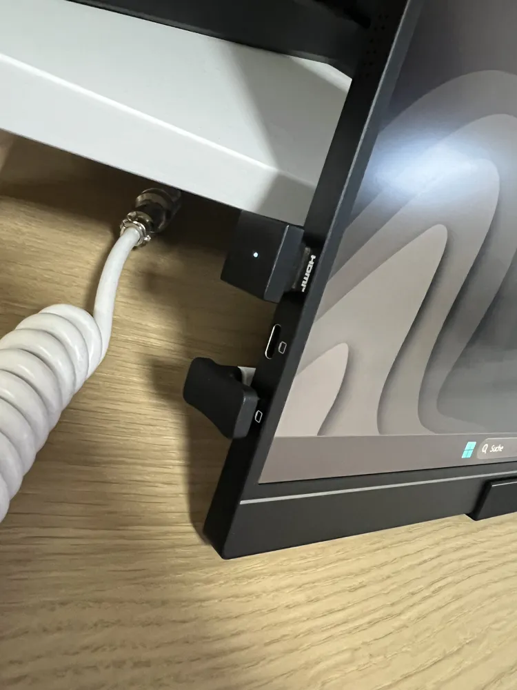 Arzopa Portable Monitor Stand 60° - Free 3D Print Model - MakerWorld