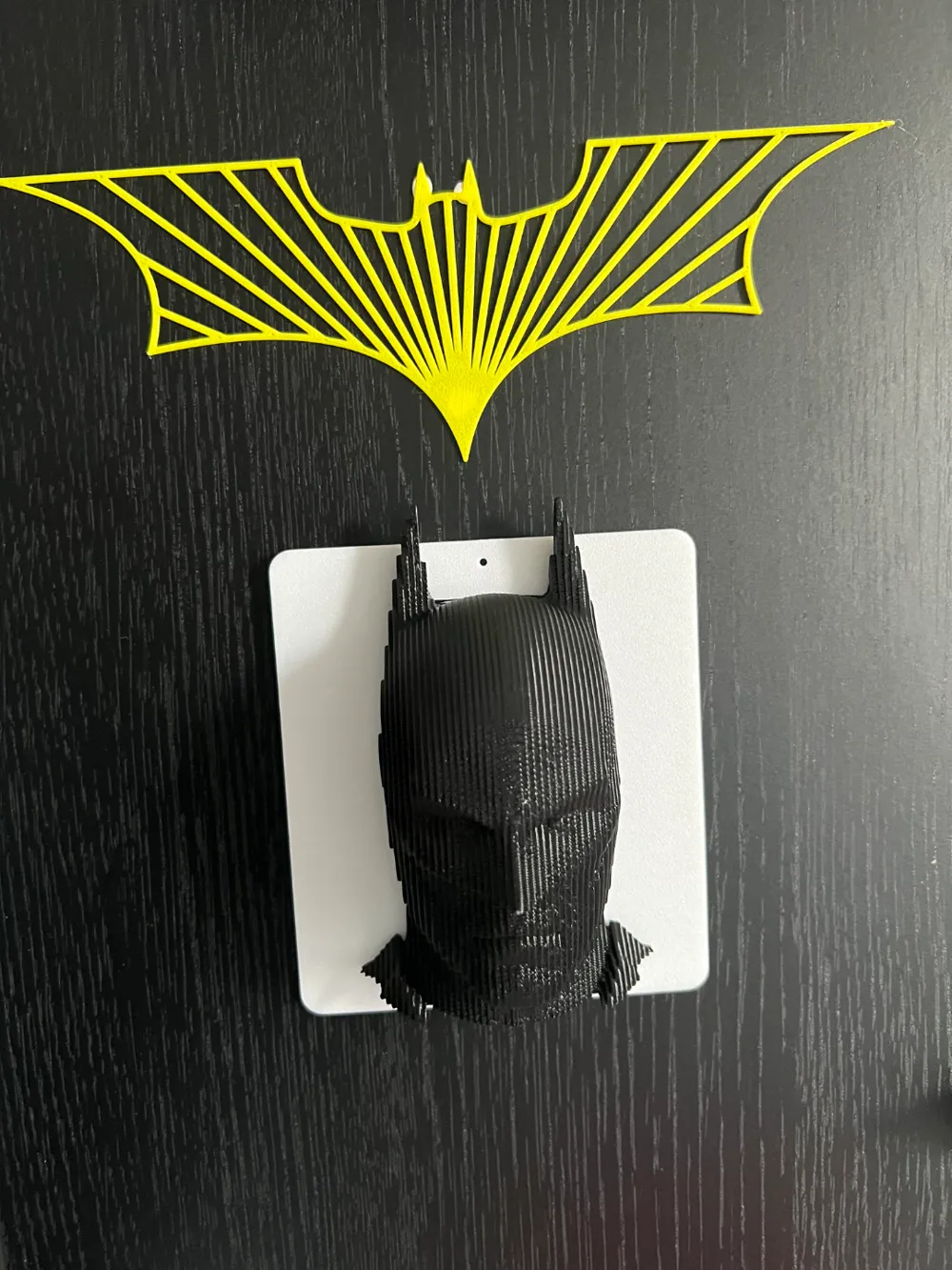 Layered Batman Bust – Wall Remixed by Bat3DPrint MakerWorld: Download ...