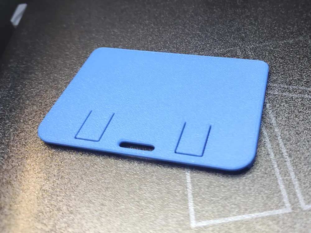 Simple Horizontal ID/Card/Badge Holder Customize - Free 3D Print Model ...