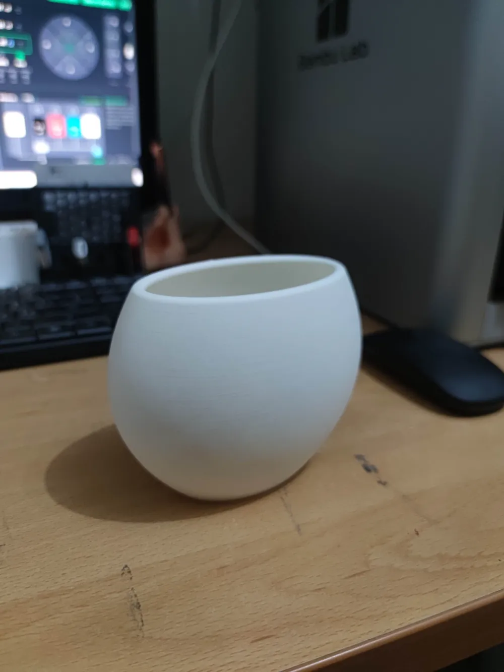 Toothbrush holder - Free 3D Print Model - MakerWorld