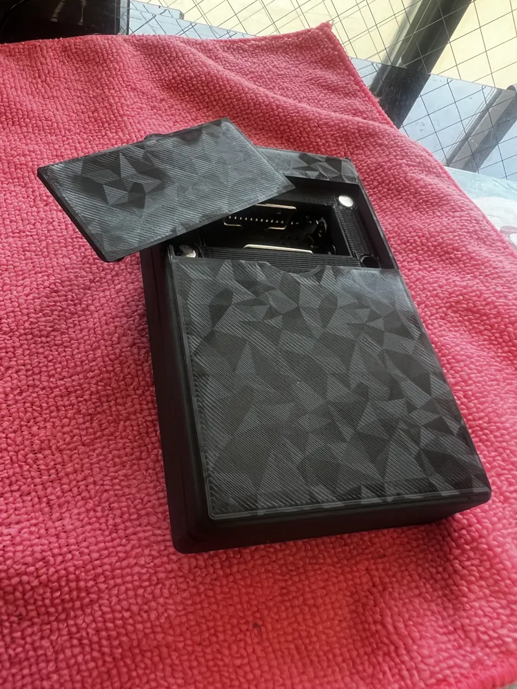 Fully Magnetic Pocket Operator Case (With CUT PCB) - Free 3D Print ...