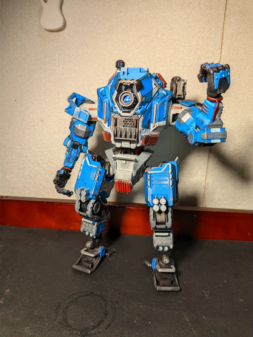 Titanfall 2 Titán Ion Supremo por zyqce MakerWorld: Descarga Modelos 3D ...