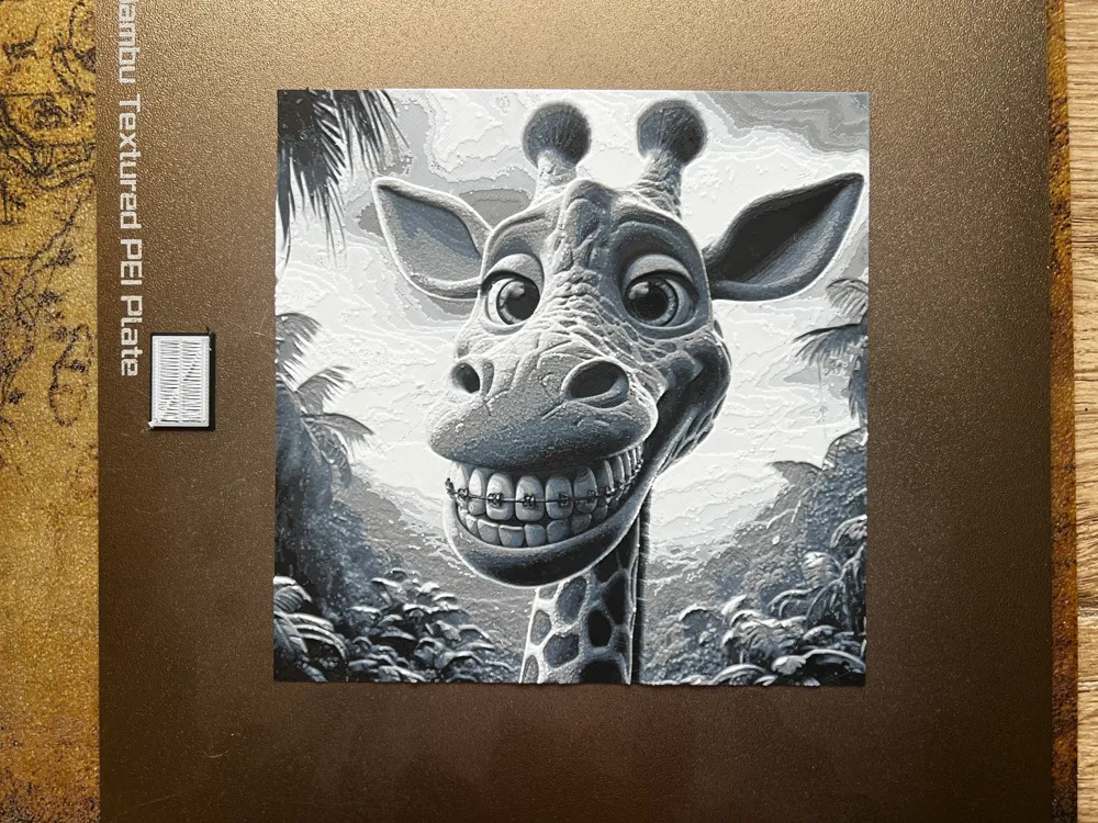 The funny Giraffe HueForge by Roberto Salvi - MakerWorld
