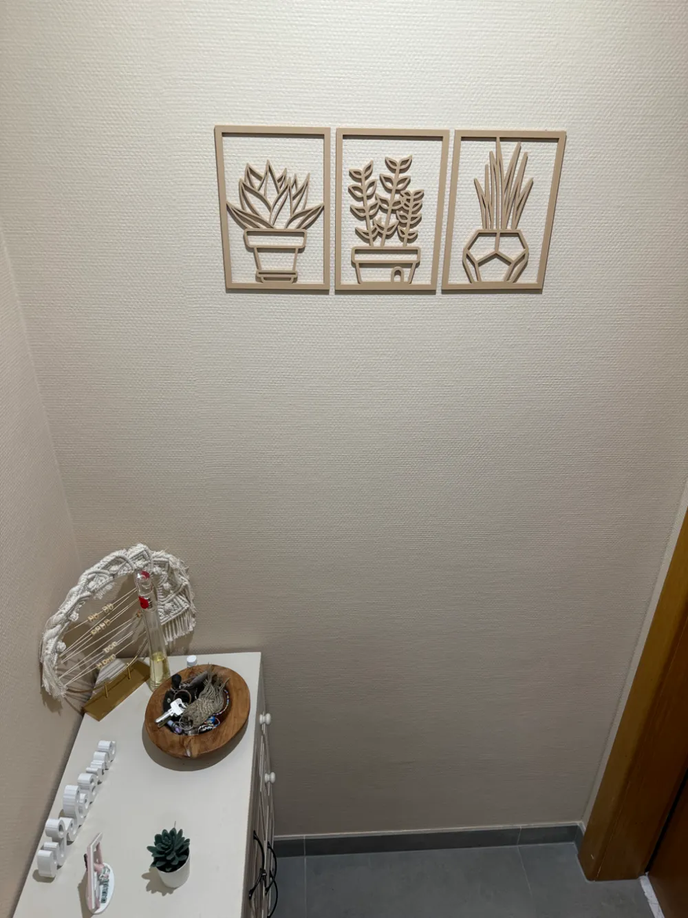 Wall Art - Flowers in pot by Reuter_Corp. - MakerWorld