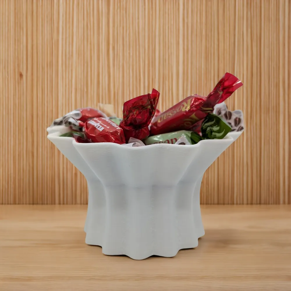 Elegant Decorative Centerpiece: Versatile Design by rockylinux - MakerWorld