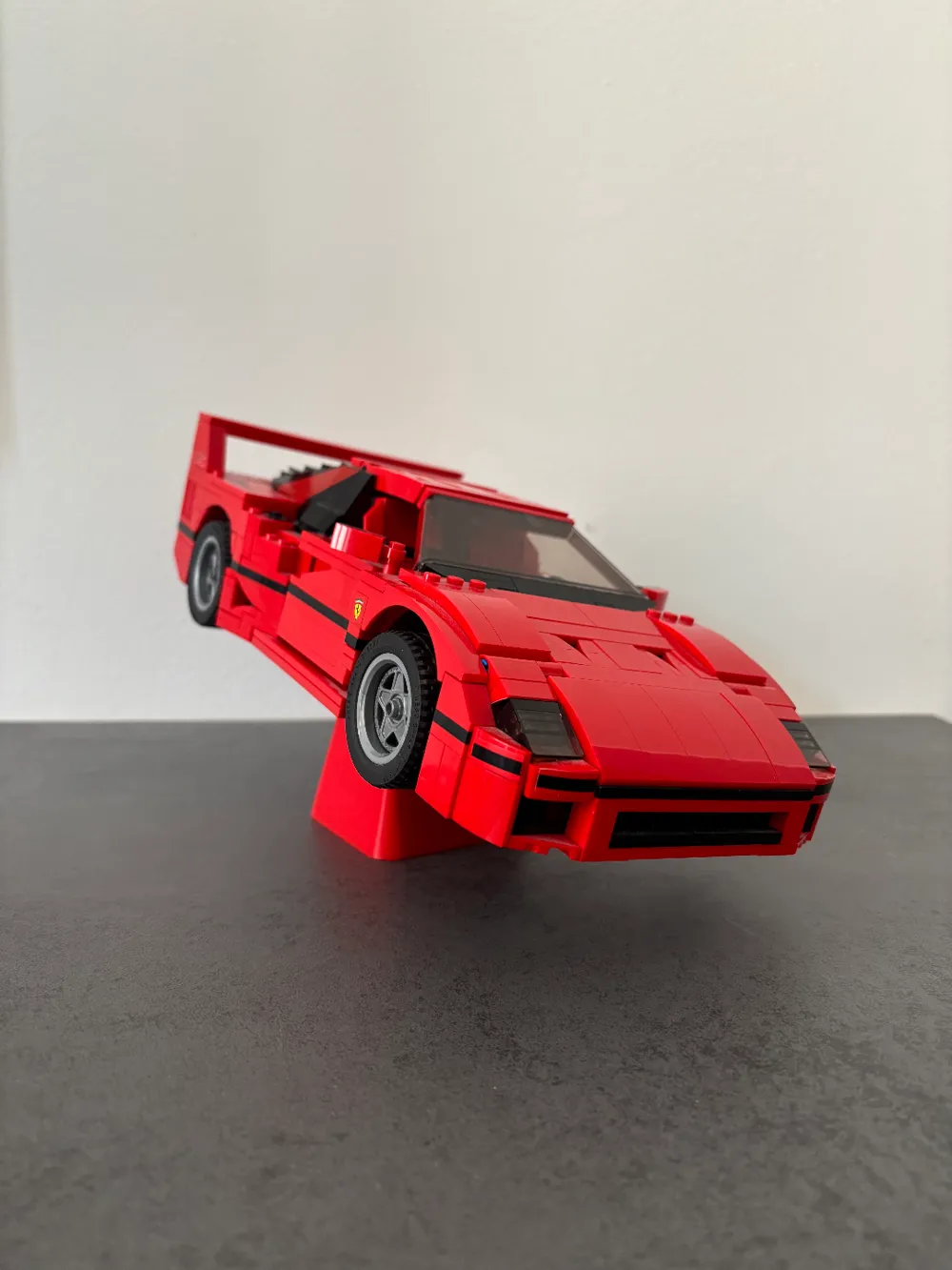 Ferrari F40 10248 Building Block Car Stand by YM - MakerWorld