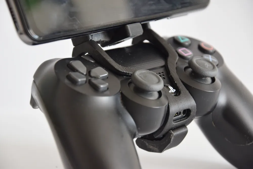 Universal smartphone mount for DUALSHOCK 4 (PS4 controller) by ...