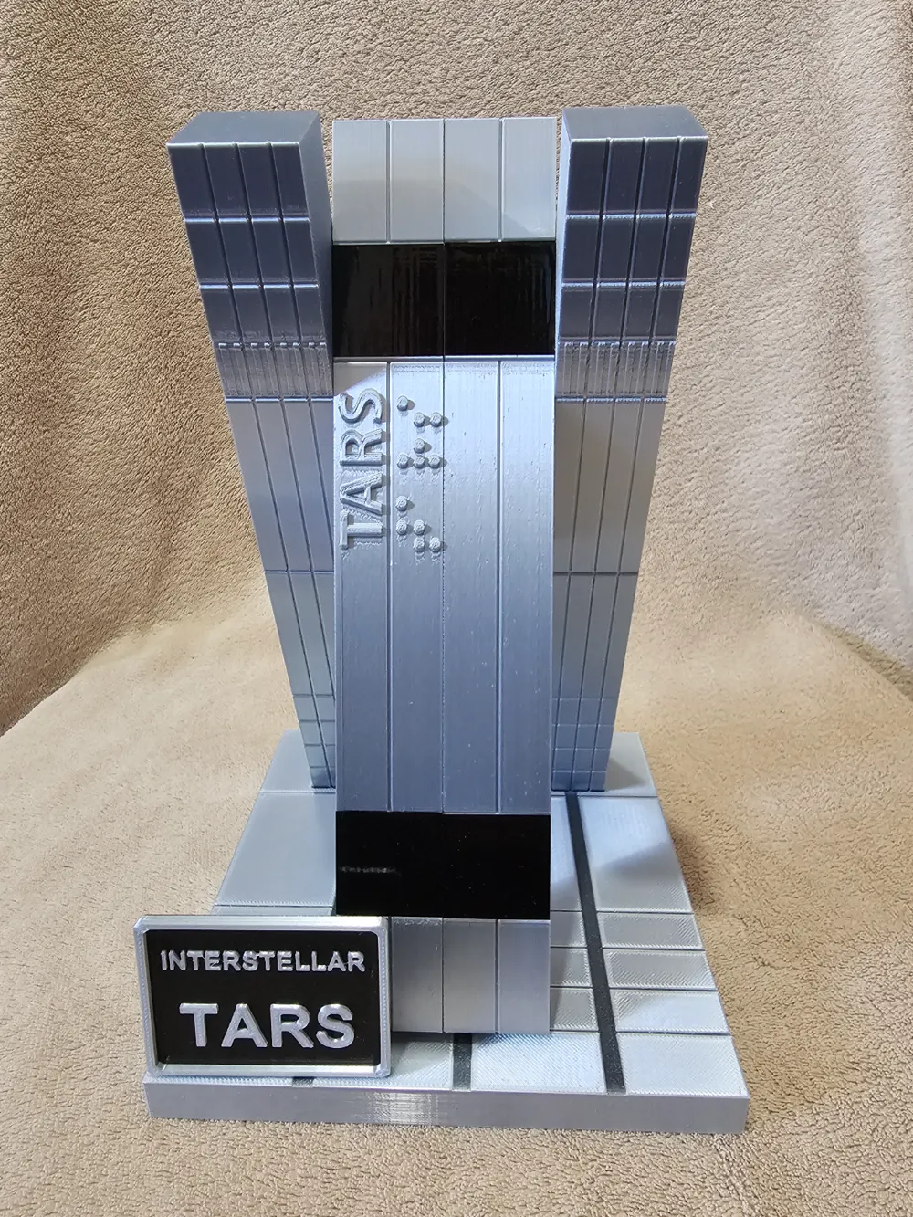 TARS de Interstellar Remezclado por Taylor Made Designs MakerWorld ...