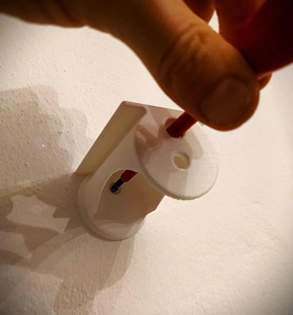 Temu HY300 projector wall mount by Keppo87 - MakerWorld