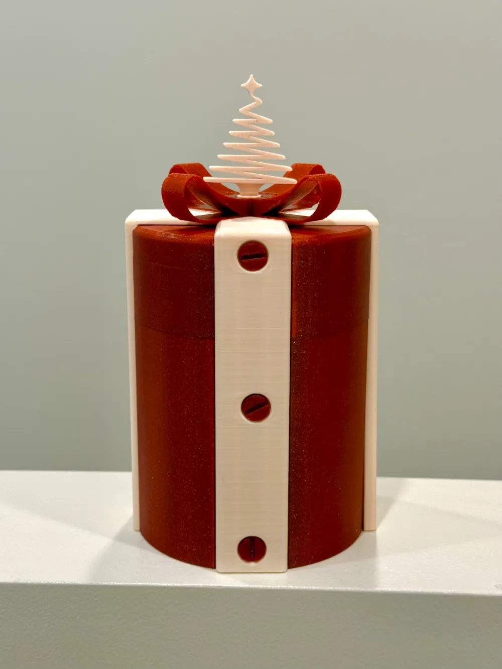 Less Annoying Cannister Present w/ twisting lid by Waveprint - MakerWorld