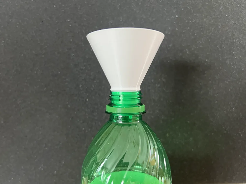 Funnel for 2L bottles 60mm diameter by SY3D MakerWorld: Download Free ...