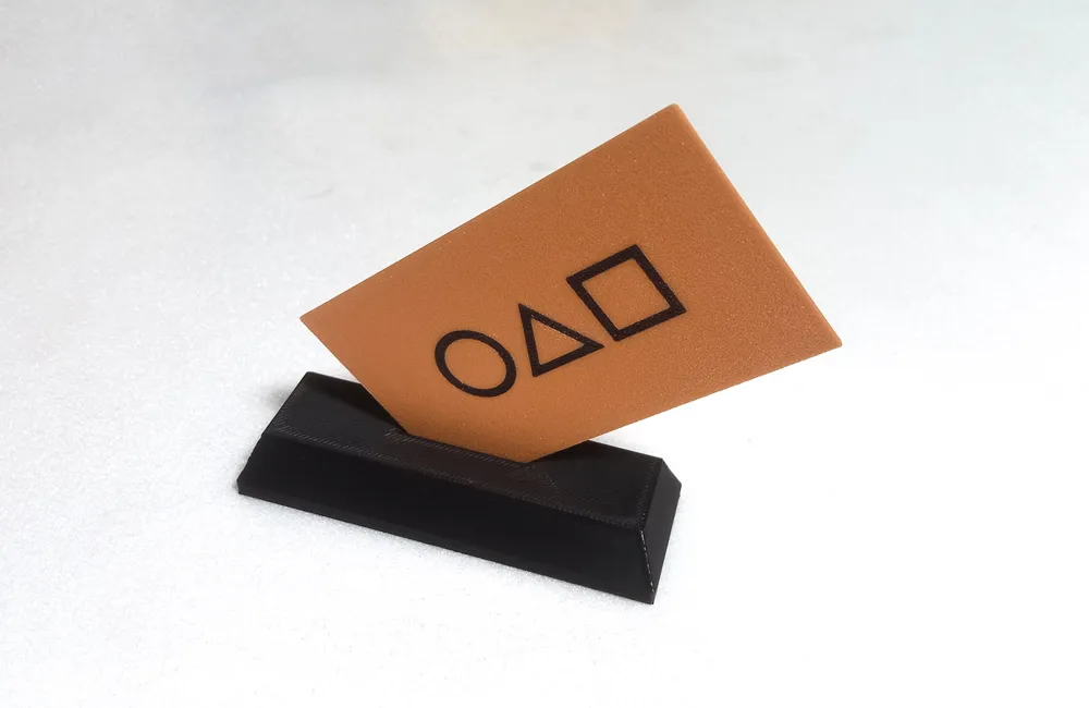 ICONIC SQUID GAME (ROUND6) CARD - FAN ART - Free 3D Print Model ...