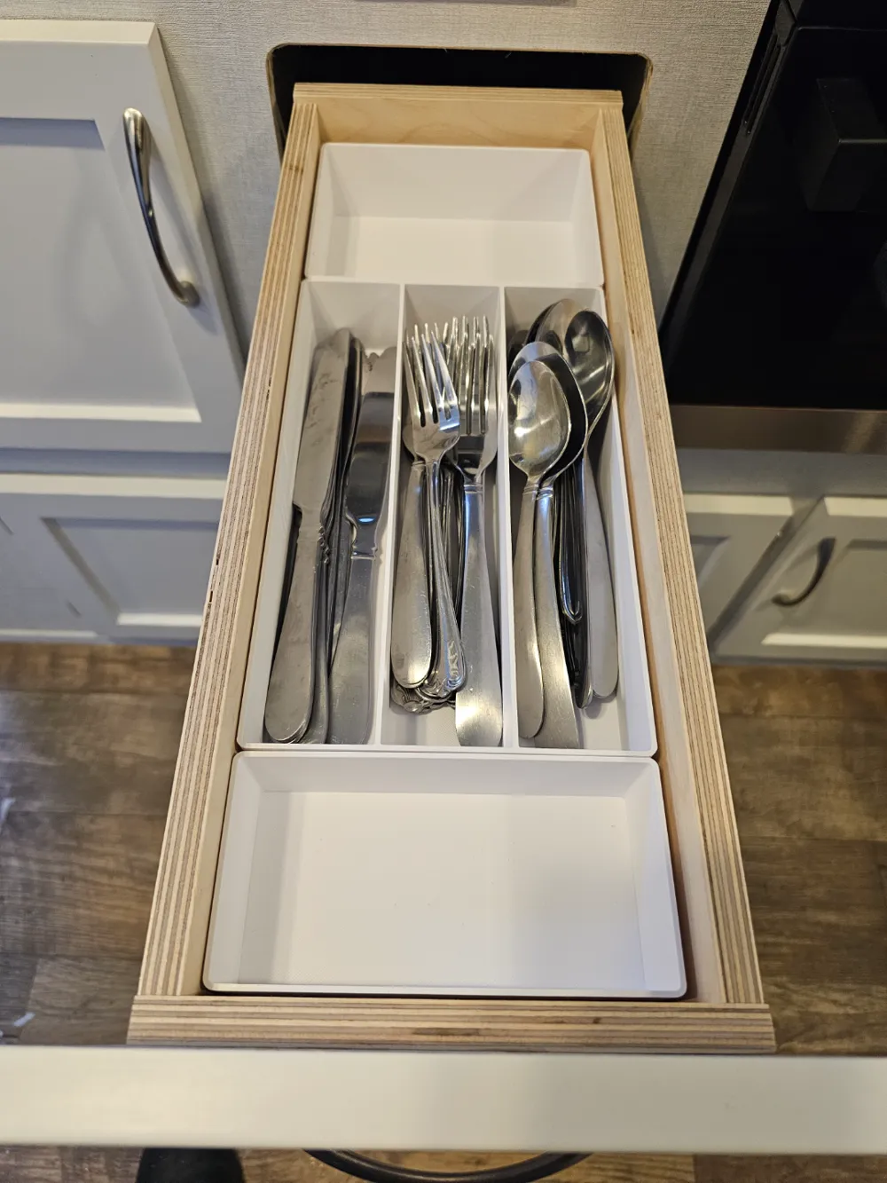 RV/Travel Trailer Utensil Drawer Organzier by Fast3D MakerWorld ...