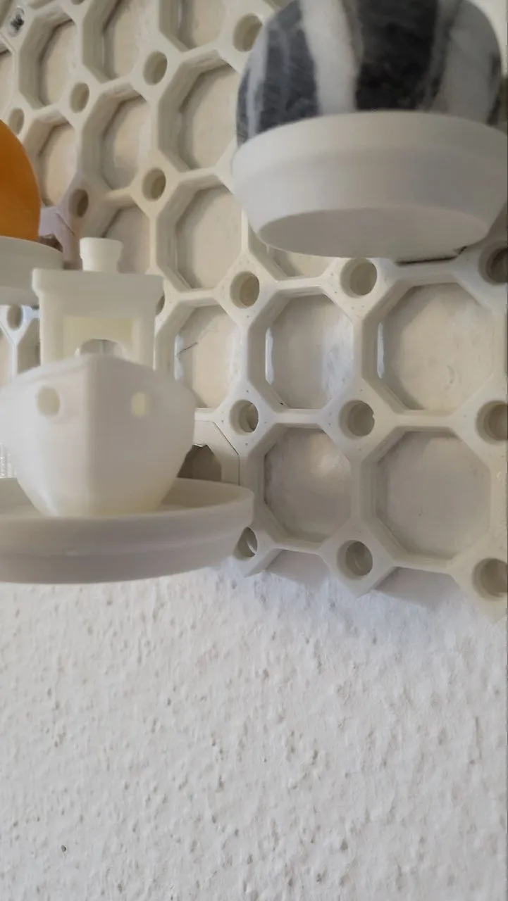 Multiboard Round Display Shelves Remixed by simon MakerWorld: Download ...