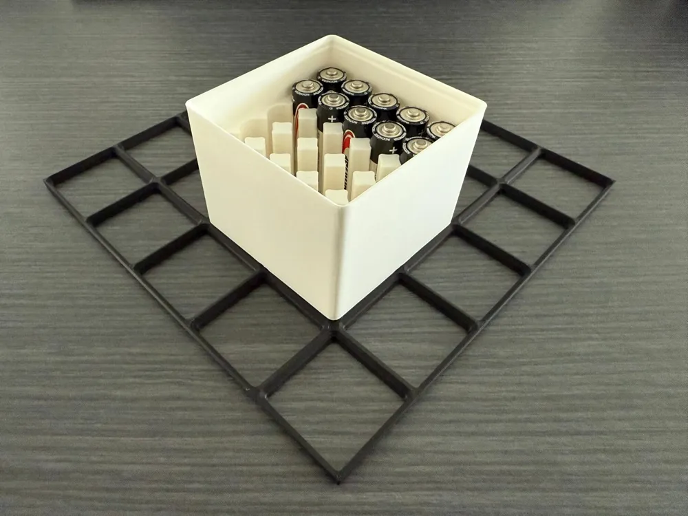 Gridfinity battery bins (AA; AAA; CR2032; LR44) by DESIGN BY HANS ...