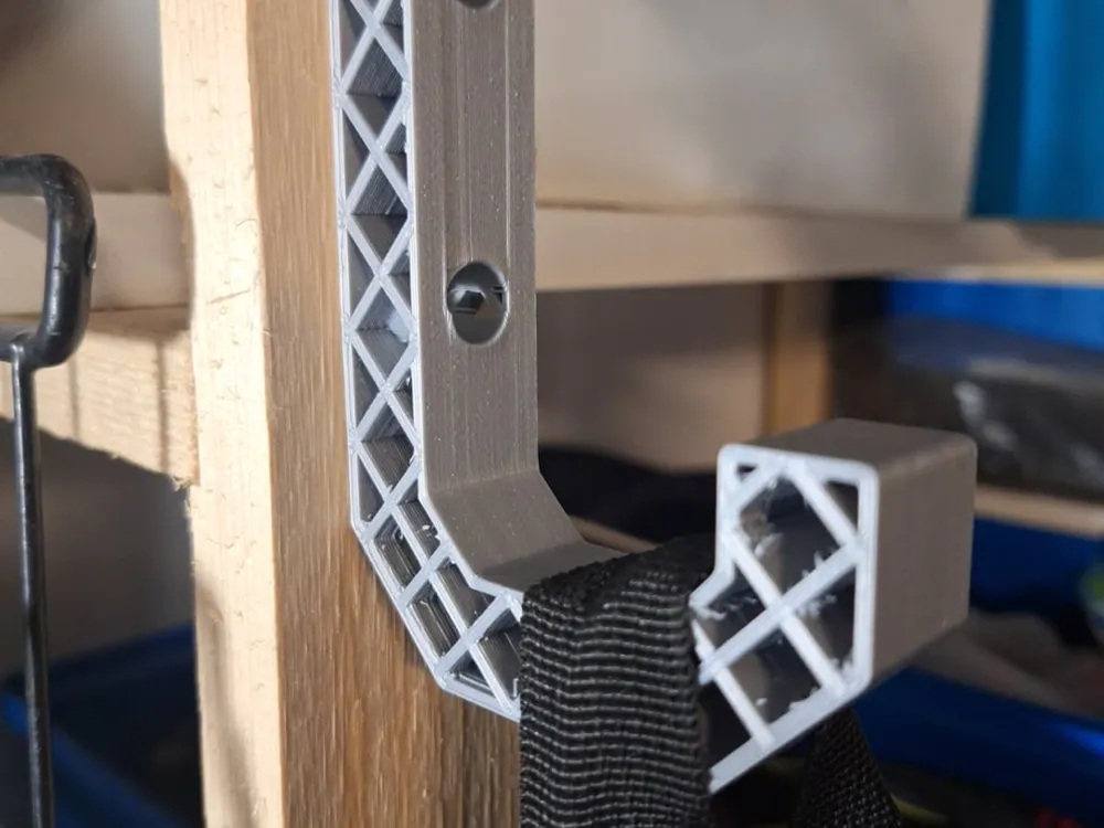 Trust the Wall Hook with Truss Look - test - Free 3D Print Model ...