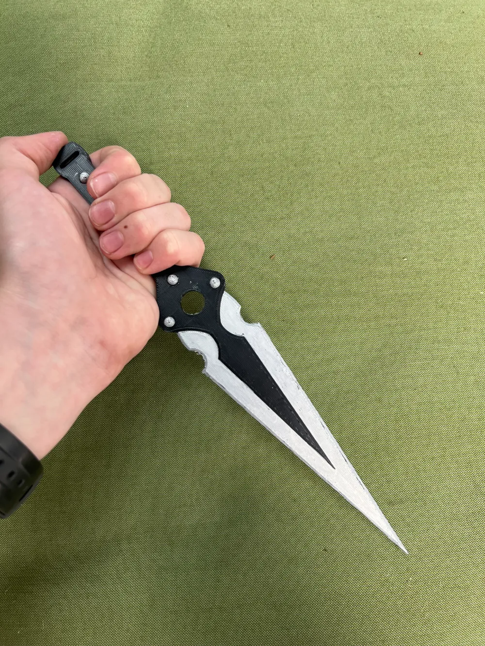 Joker Dagger (Persona 5) by HotDogKing MakerWorld: Download Free 3D Models