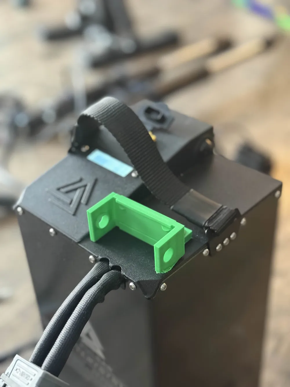tuttio baja light mount - Free 3D Print Model - MakerWorld