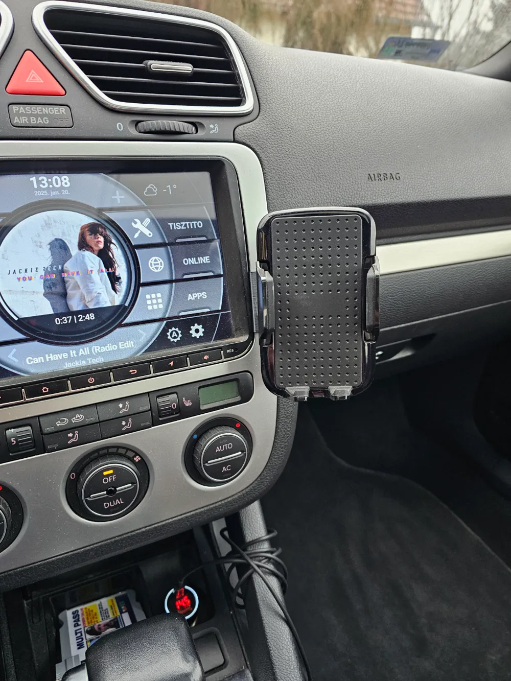 Volkswagen Phone Holder EOS Golf V Jetta Scirocco by Damarus - MakerWorld