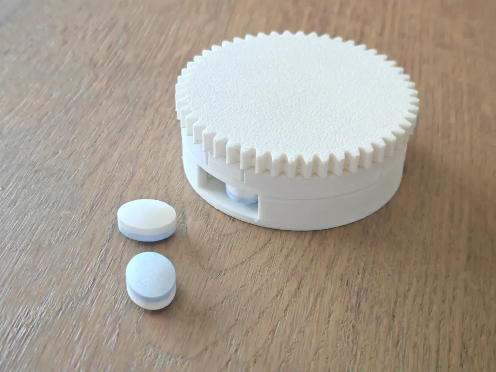 Super-Clicky Rotating Mint Dispenser by 3DPrintingKing - MakerWorld