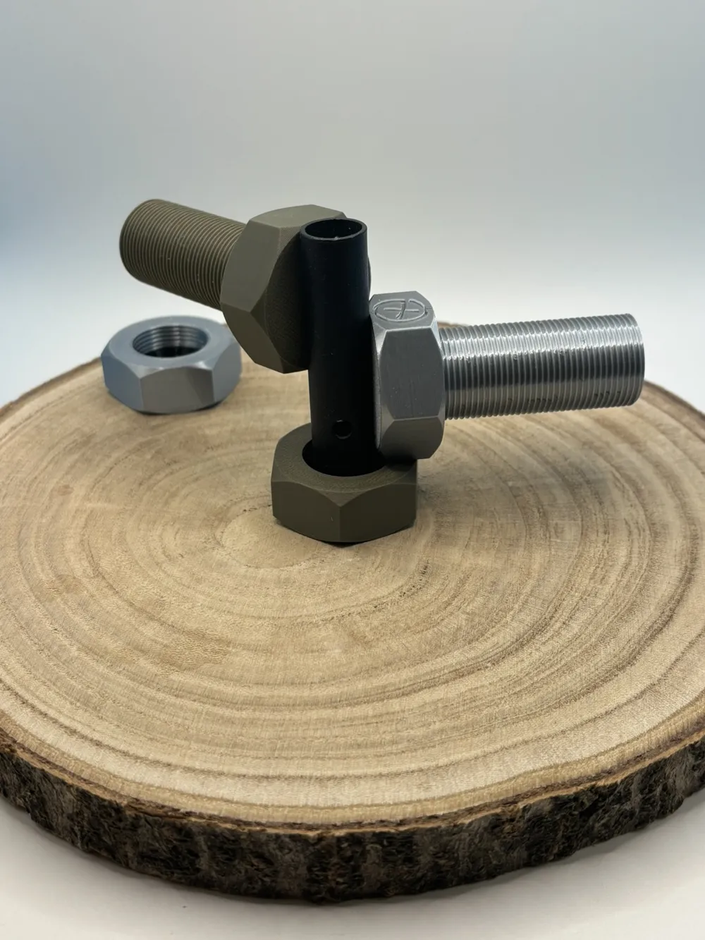 Magnetic Nut and Bolt Stash Container by 3dfrogMakerWorld: Download ...