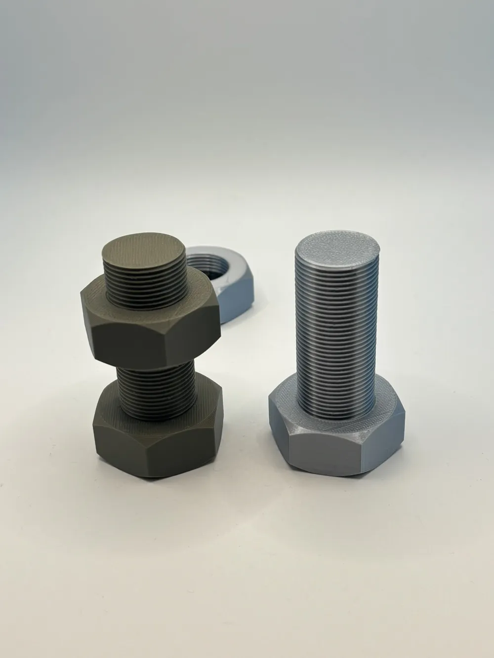 Magnetic Nut and Bolt Stash Container by 3dfrogMakerWorld: Download ...