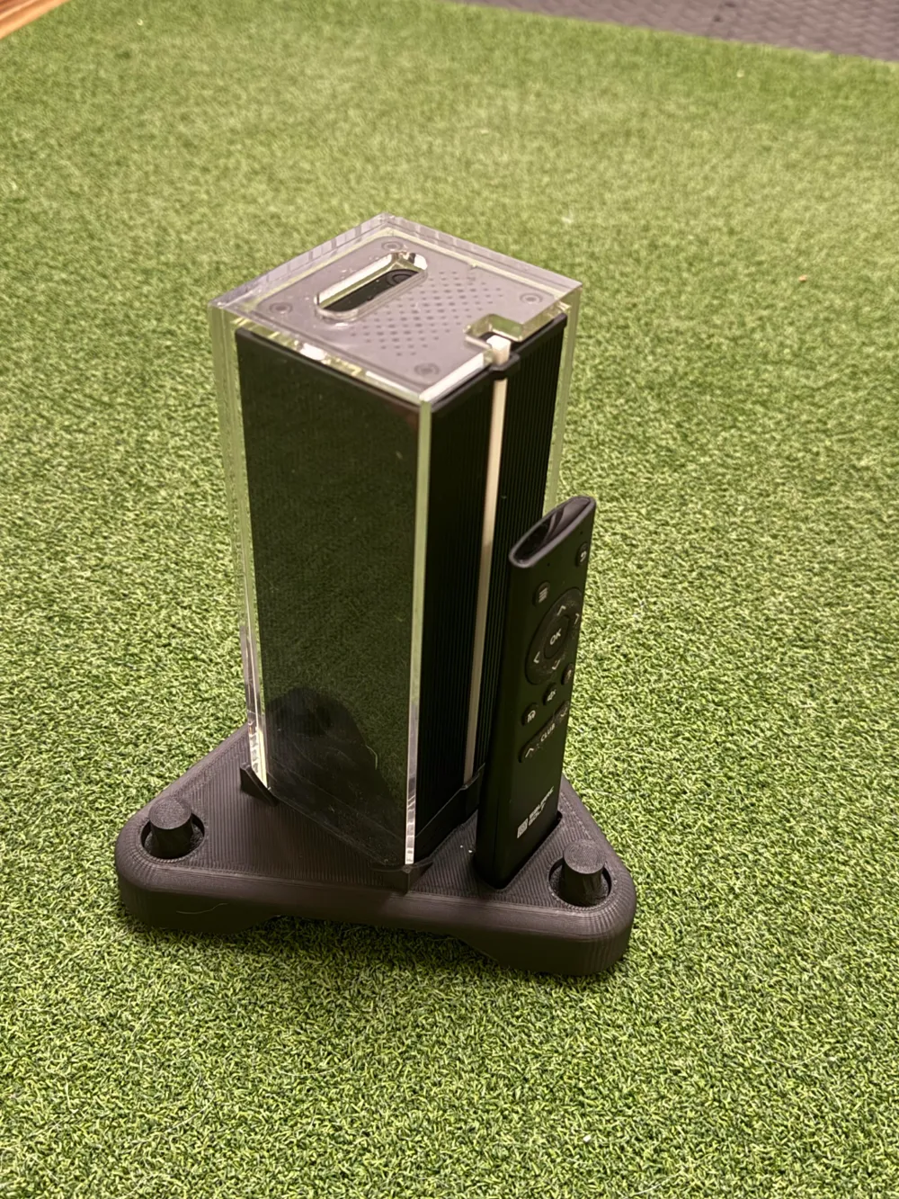 Square golf launch monitor base - Free 3D Print Model - MakerWorld
