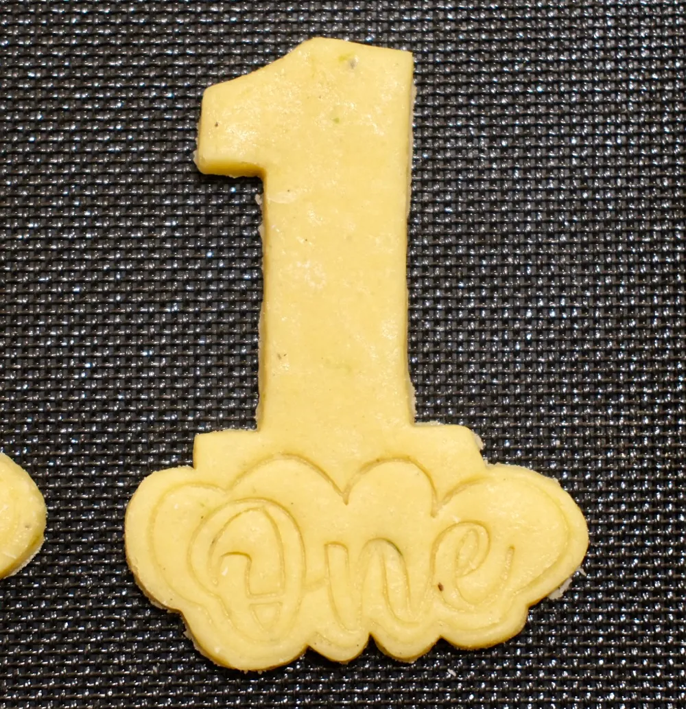 Cookie cutter with Number 1 + Lettering - Free 3D Print Model - MakerWorld