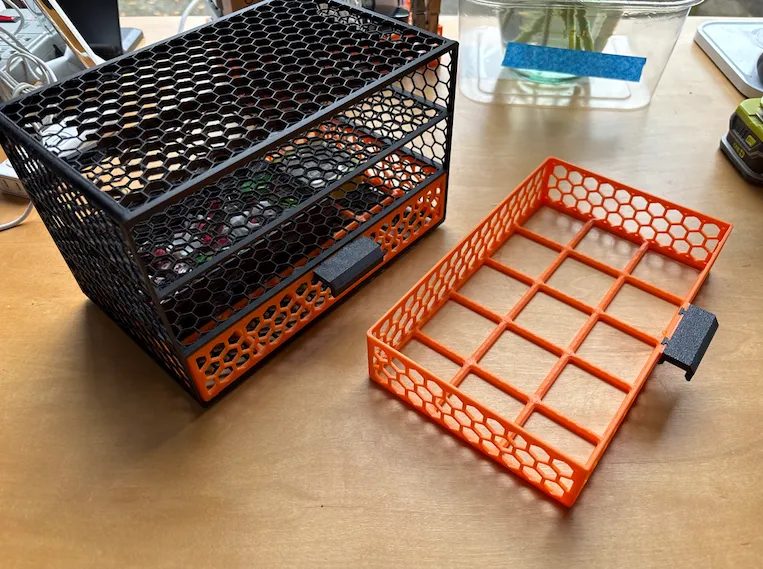 Honeycomb Gridfinity case and drawer 5x3x6 Remixed by 駄目g - MakerWorld