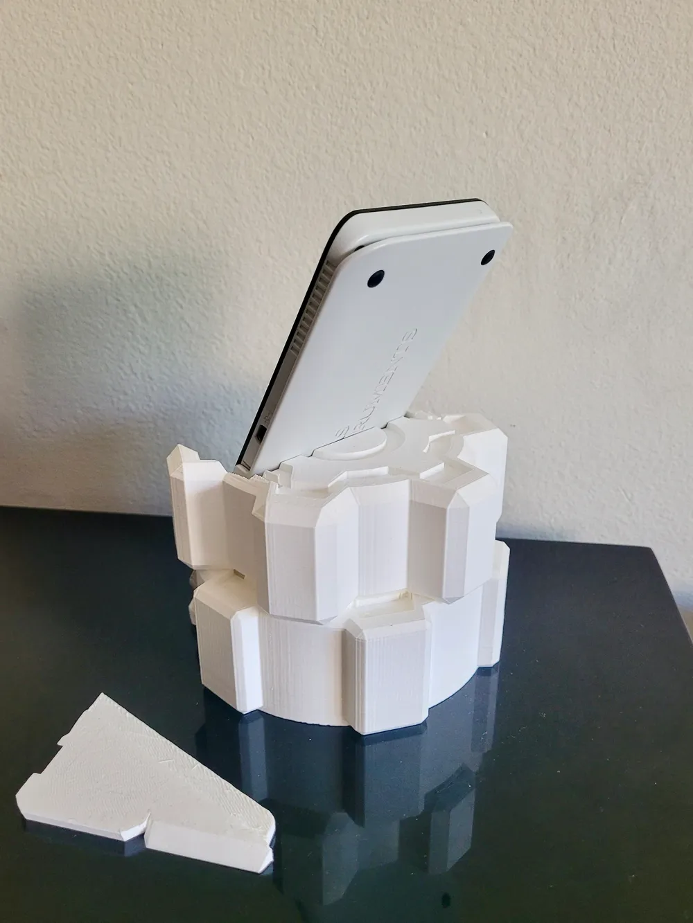 Gear Phone and Calculator Stand (Size Adjustable) - Free 3D Print Model ...