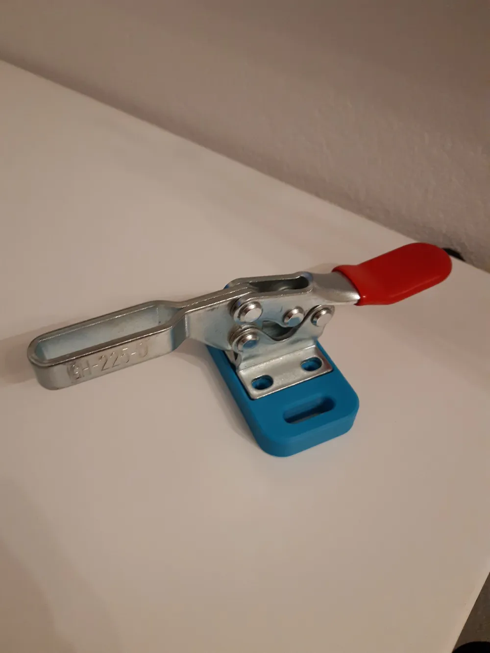MFT Toggle Clamp GH225D Bench Dog + T-Track Base by BastlWorks ...