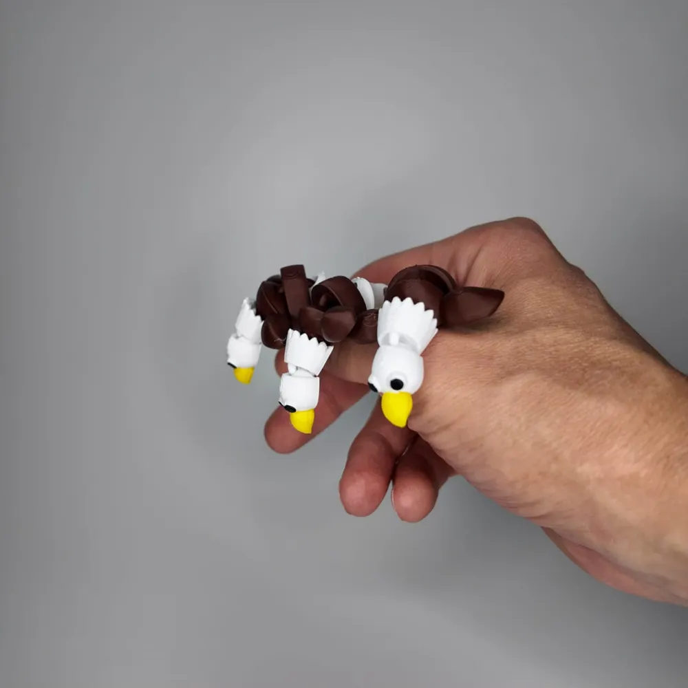 Flexi Funny Eagle - Free 3D Print Model - MakerWorld