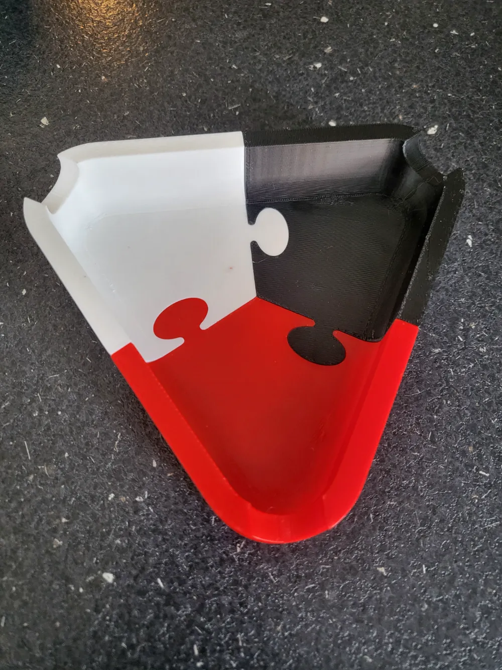 Triangle_puzzle_ashtray by Next level creations - MakerWorld