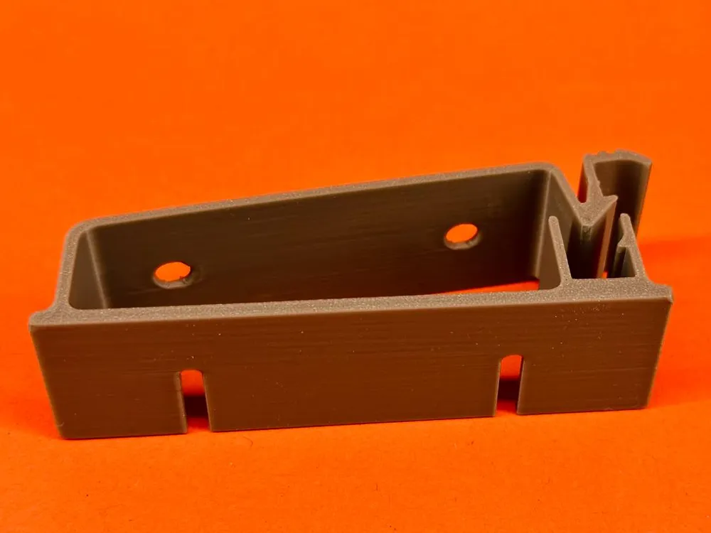 Cable Bundle Clip - Screw or Glue (Two Versions) by Wing-Art - MakerWorld