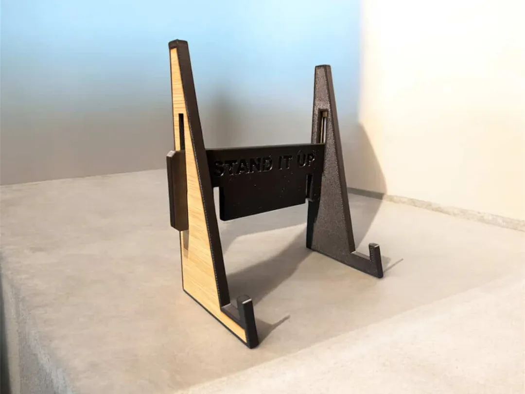 Simple Stand-It-Up Inlay Stand - Free 3D Print Model - MakerWorld