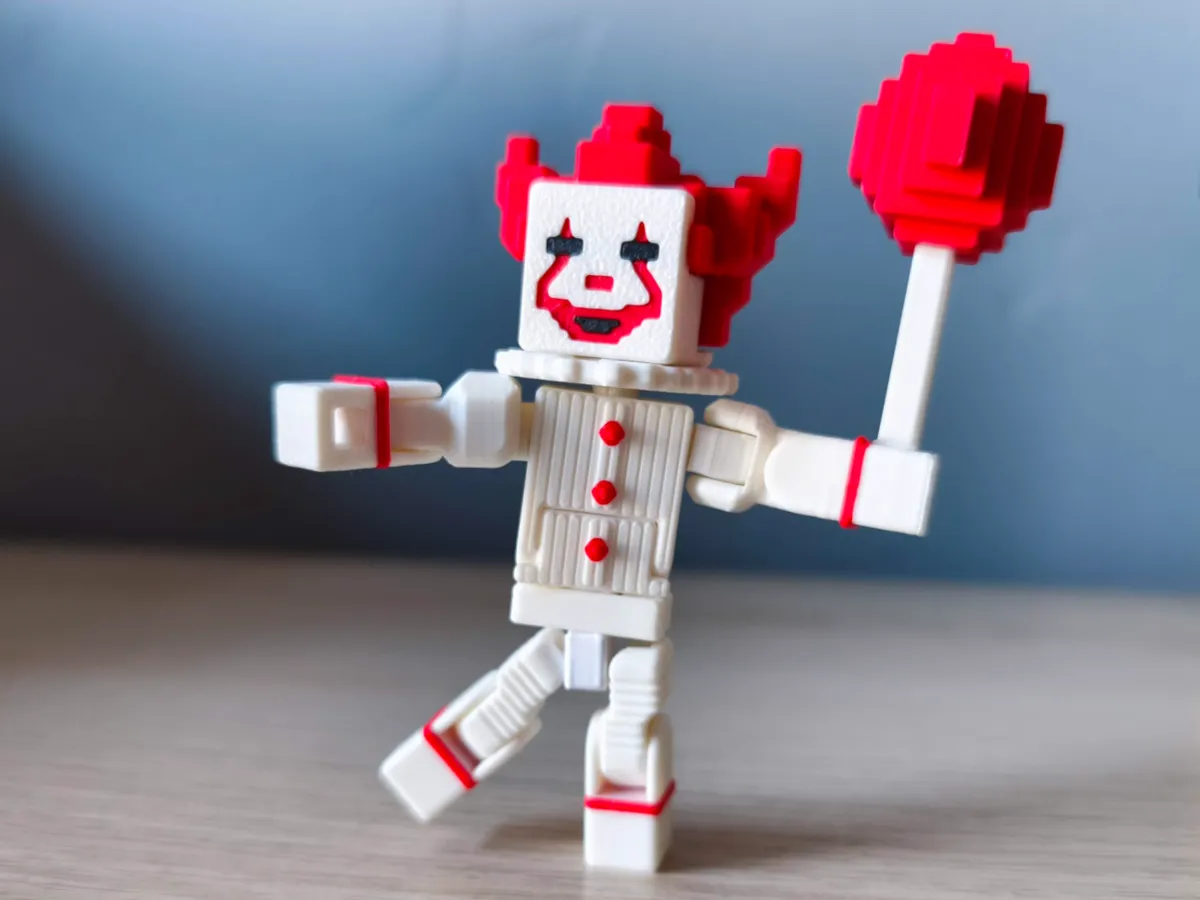 Pennywise - Minecraft Style IT Character - Free 3D Print Model - MakerWorld