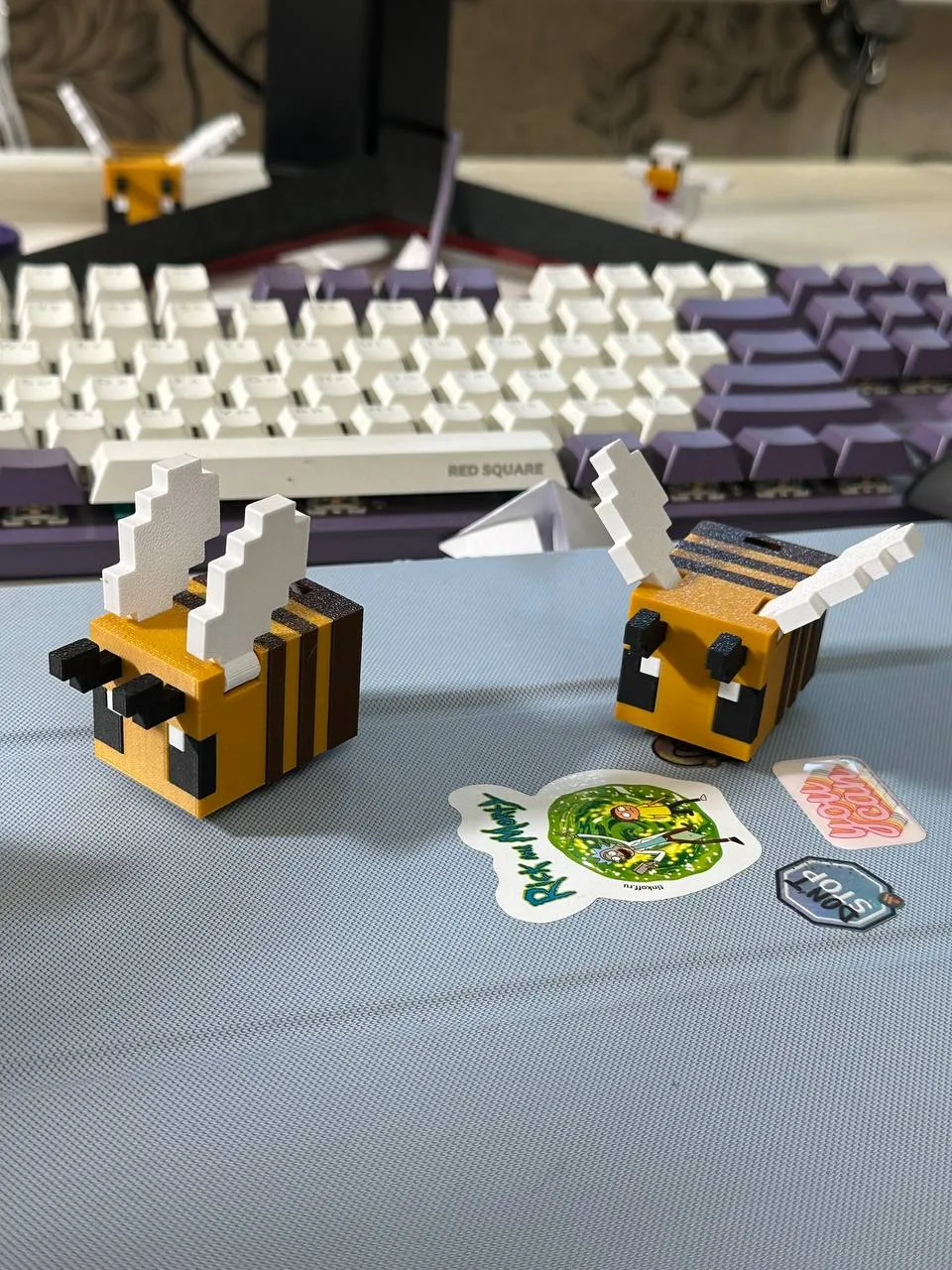 Minecraft Bee Articulated by kirimba MakerWorld: Download Free 3D Models